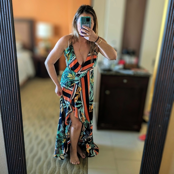 Aakaa | Dresses | Gorgeous Genuine Aakaa Tropical Hawaiian Size Small ...